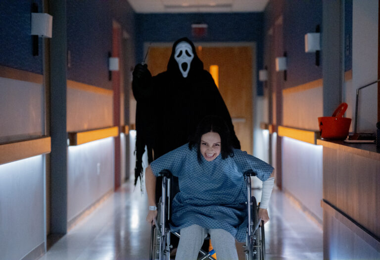 GIVEAWAY! ROE passes to SCARY MOVIE! | ScreenFish